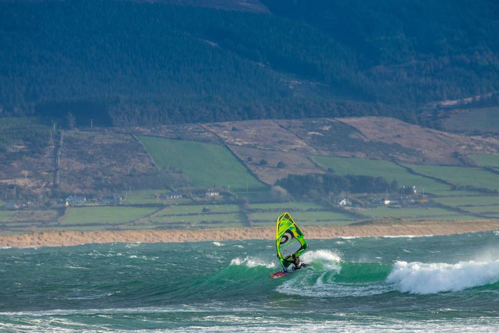 Surfing/Windsurfing – Castlegregory.ie